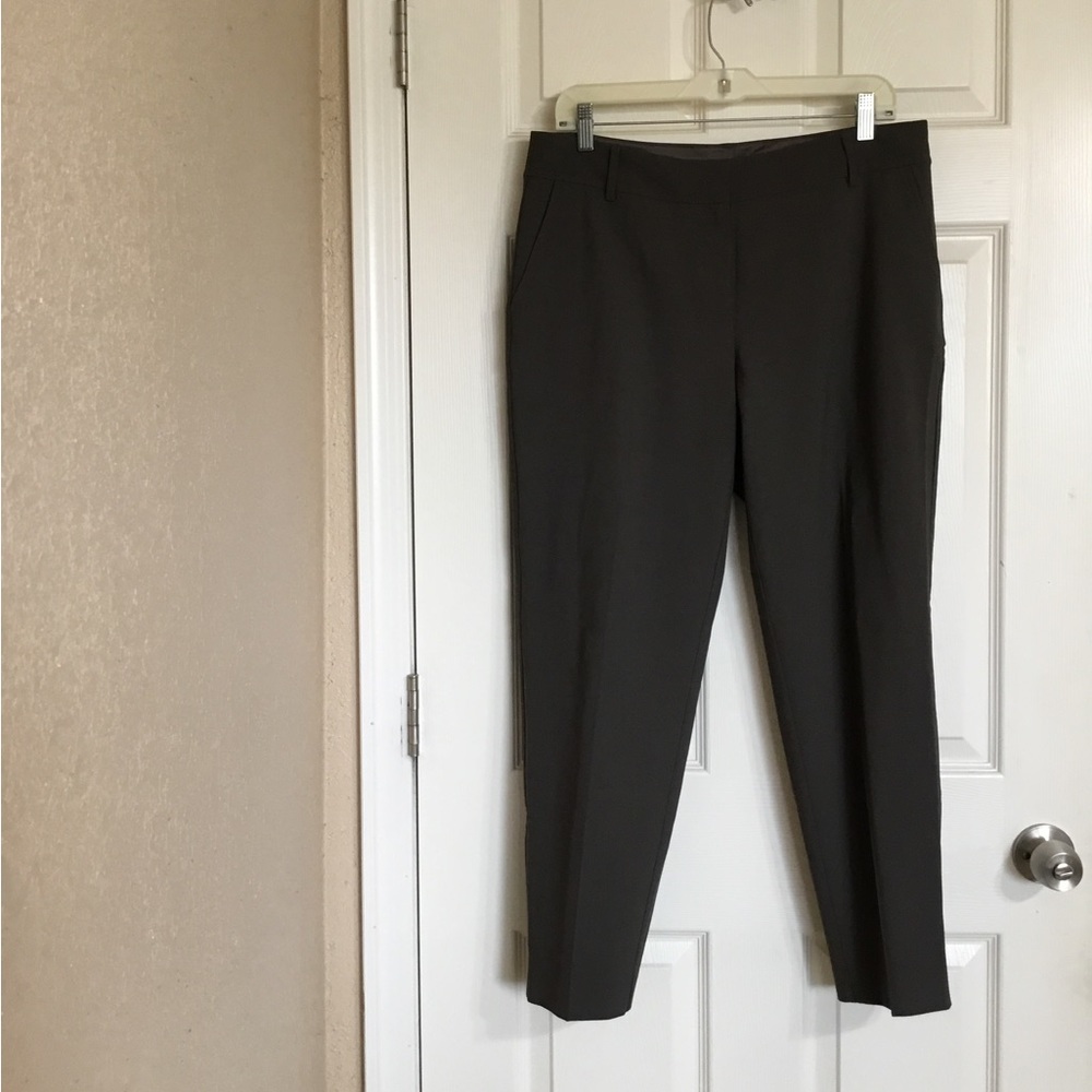 Eileen Fischer Graphite Gray Slim Pants Size Medium - Gem